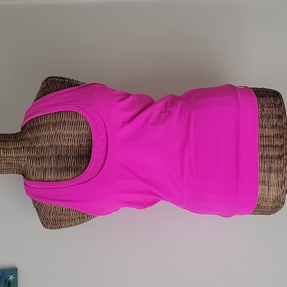 Trina Turk | Tops | Trina Turk Recreation Szxs Pink Sports Bra Andtank ...
